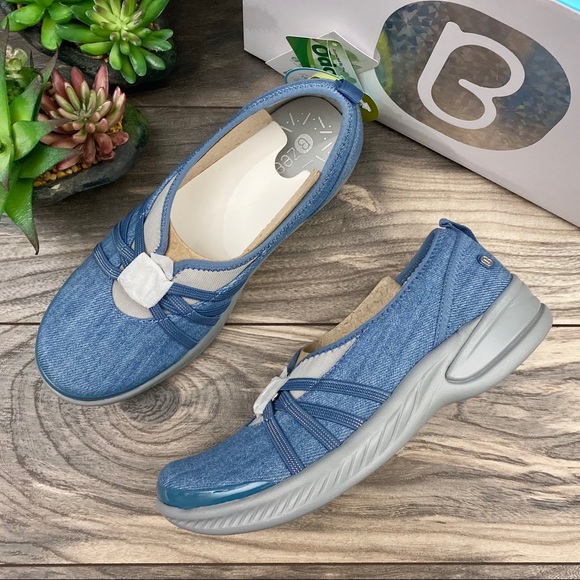 Bzees | Shoes | Nib Bzees Niche Slip Ons Comfort Flats Loafers | Poshmark